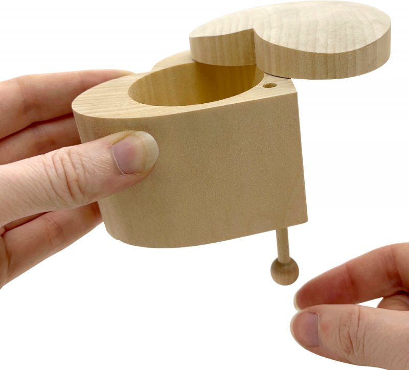 Wooden Heart Shaped Box - Turners Retreat